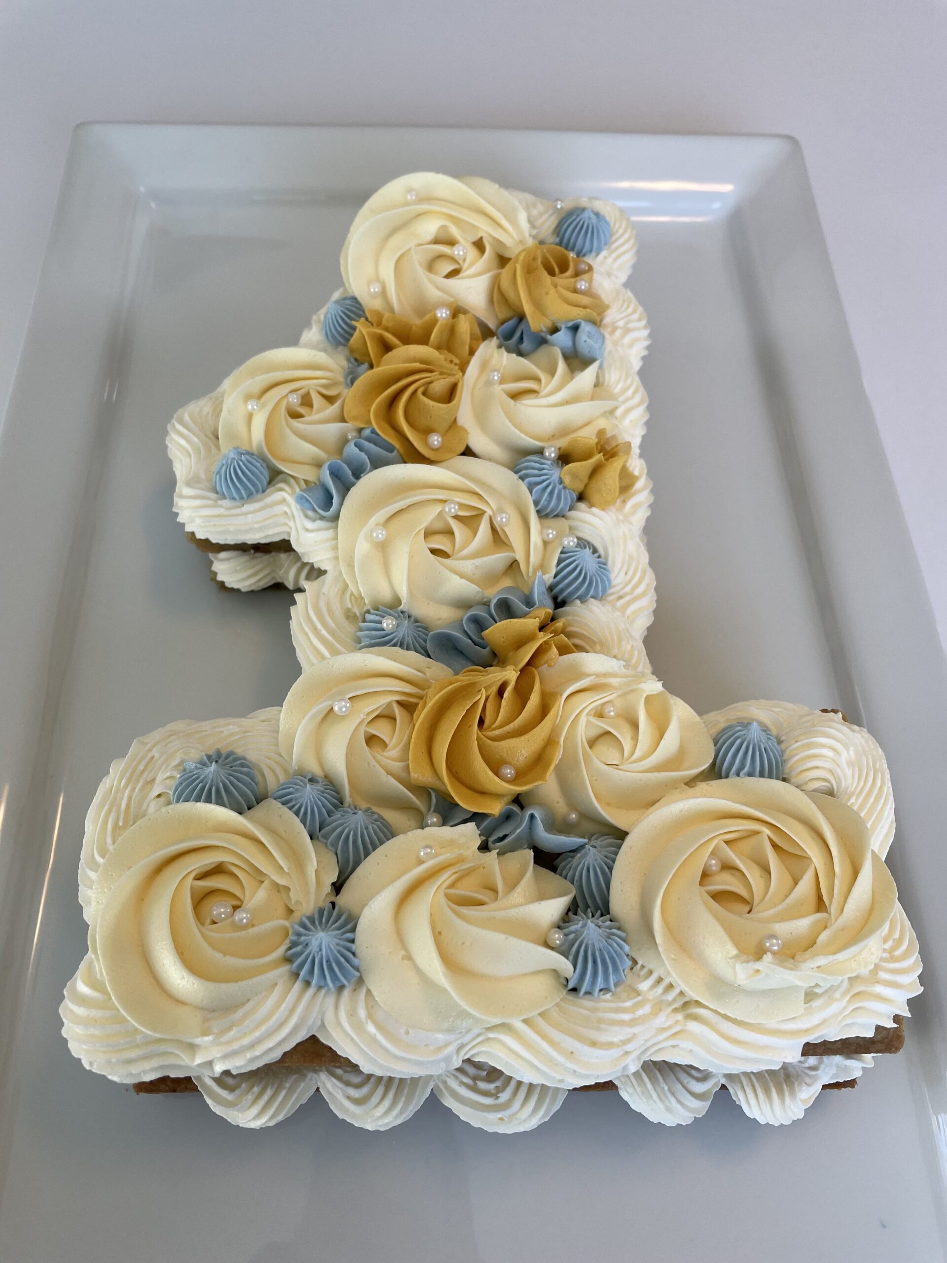 Cakes – Deng Cakes